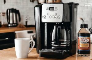 How to Clean Your Coffee Maker with Vinegar(Step by Step)